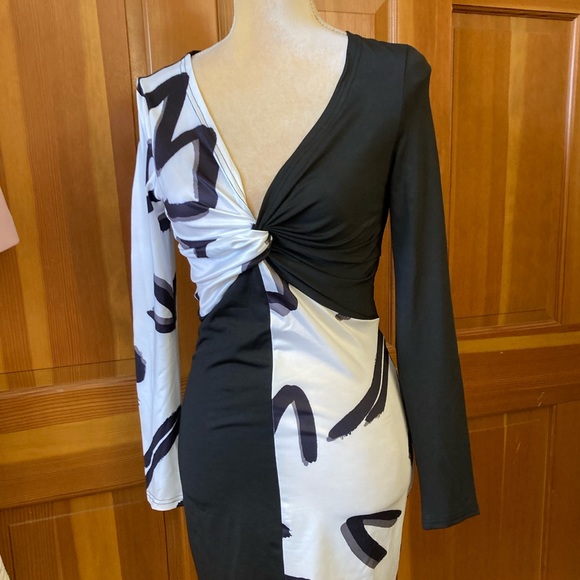 Lavishly Paris | Dresses | Nwt Lavishly Paris Womens Designer Twist ...